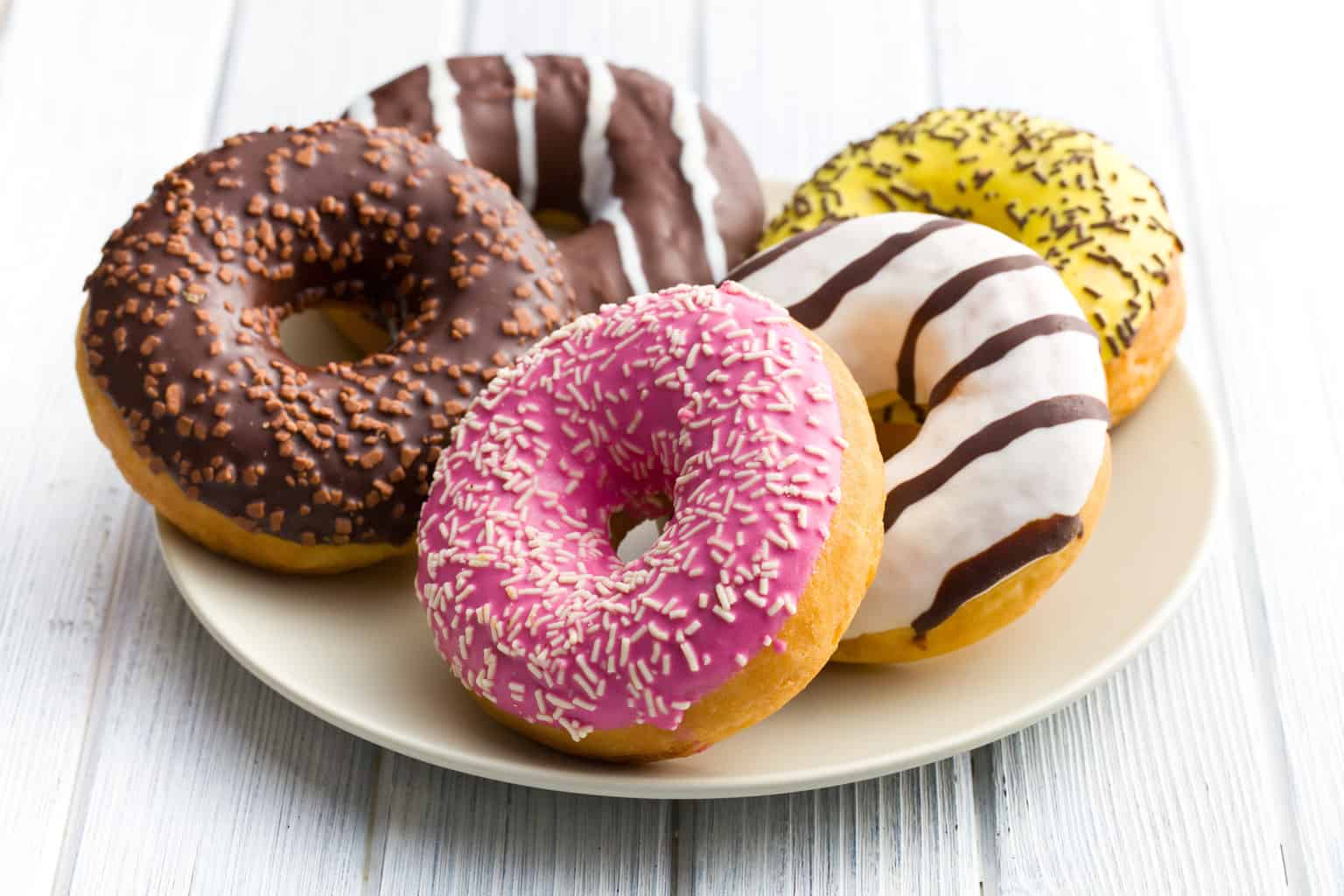 Calorie Bargain: Holey Donuts (Marble Frosted) - Diet DetectiveDiet ...